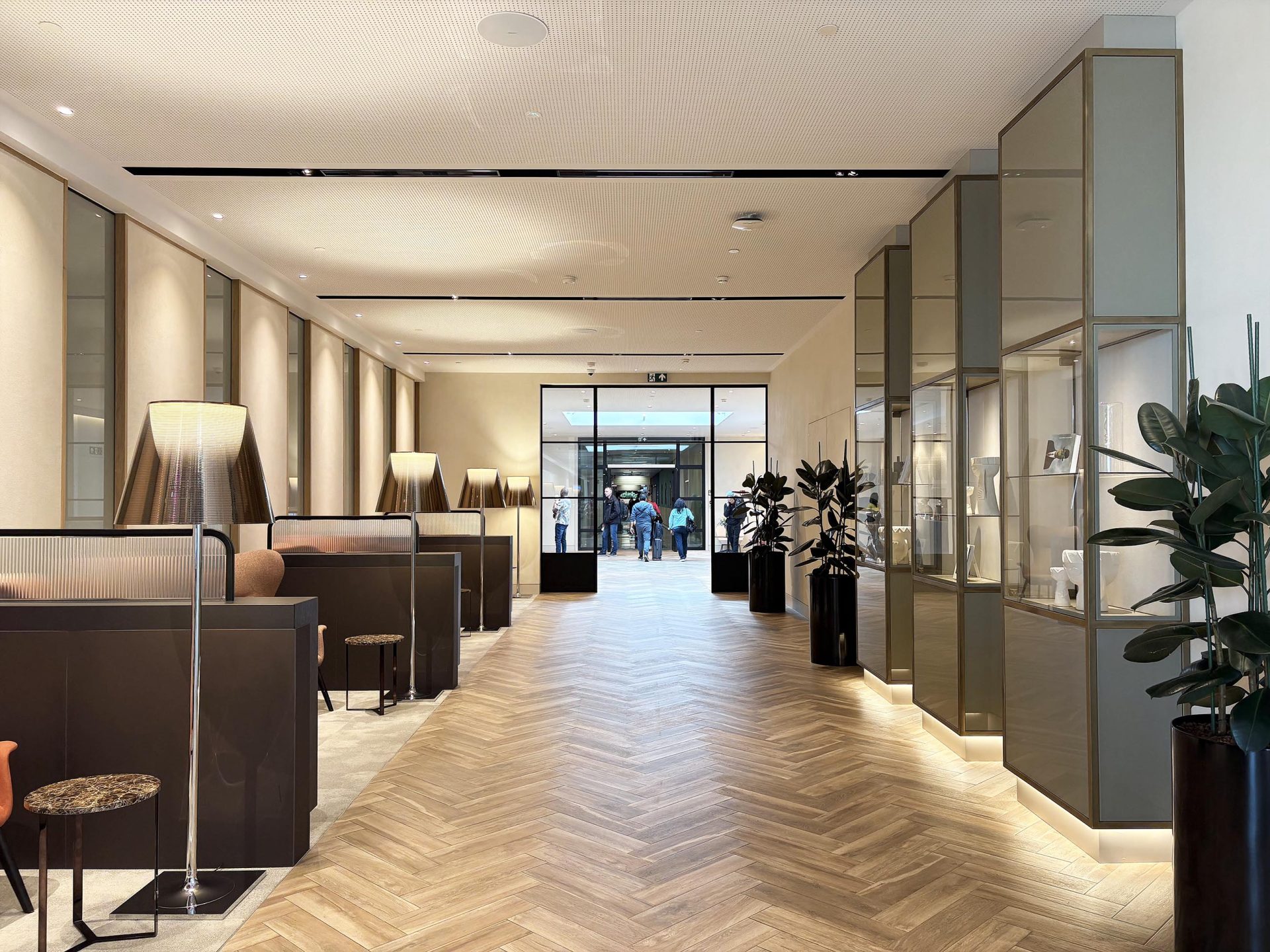 The View Lounge Brussels Airport [2025] - Star Alliance Lounge